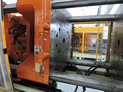 Used ENGEL ES 600/450 - Injection Moulding Machine