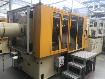 Husky H300 RS 55/50 Injection Moulding Machine