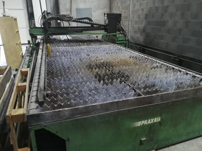 Máquina de corte por plasma Praxair P 2500S